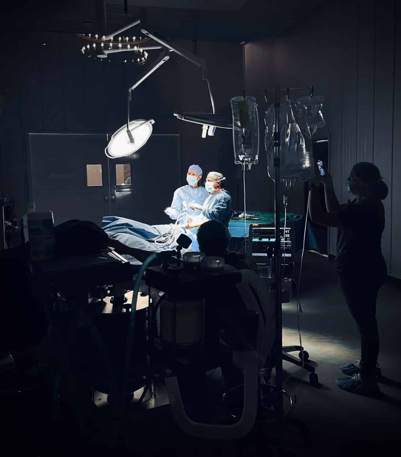 Equine Surgical Center | About | Setting the Standard in Equine Healthcare